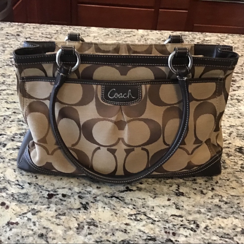 Coach Park Signature Carryall - Gem